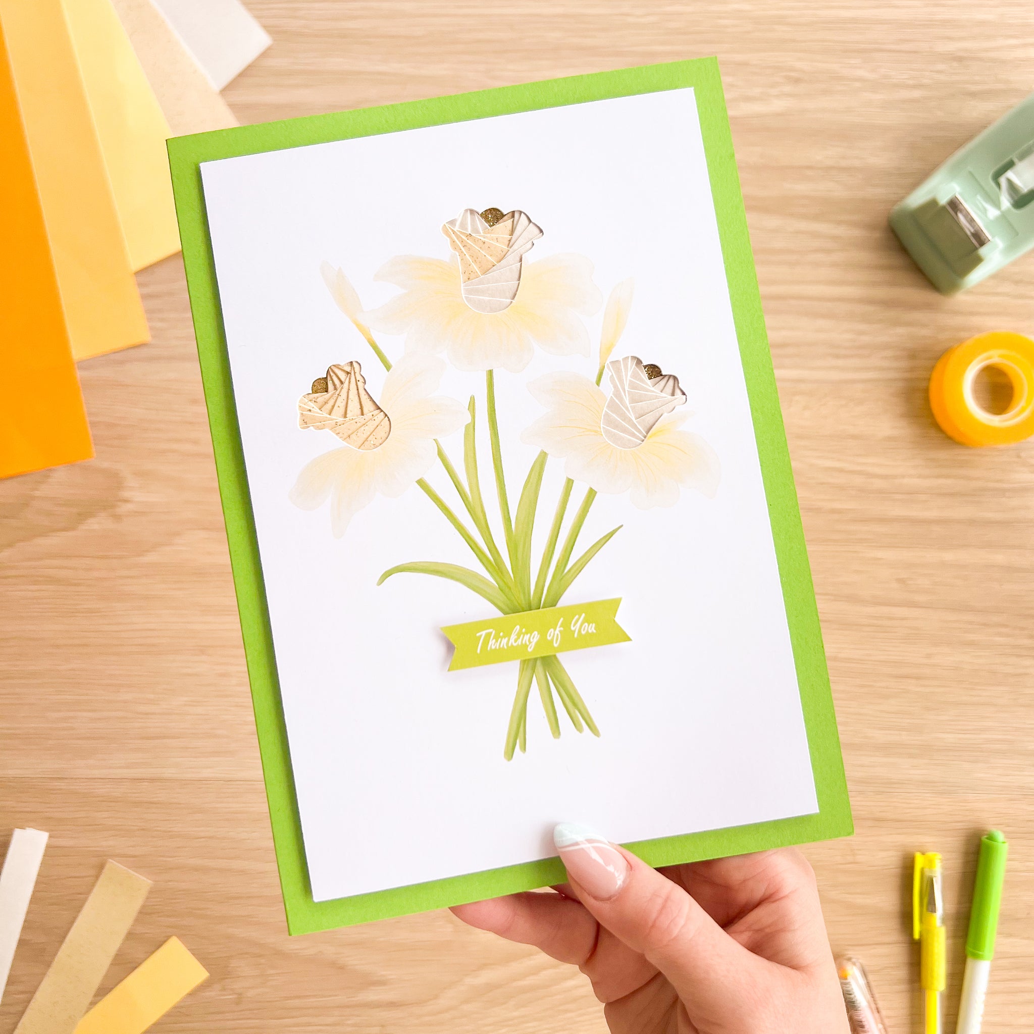 Daffodils Aperture Card (Pack of 3) | 3 x PRINTED Apertures, Coloured ...